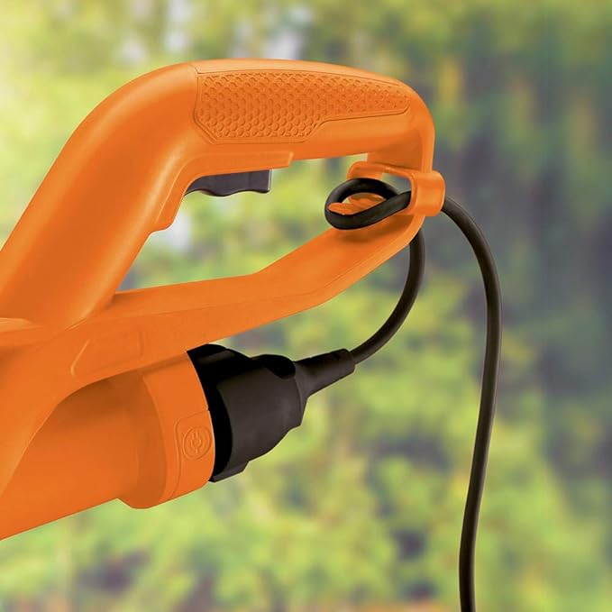Black Decker Bump Feed Strimmer 250w 23cm GL250 GB